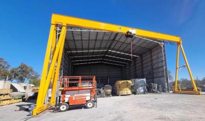 China Electric Traveling Single Girder Gantry Crane 10 Ton Radio Remote Control for sale