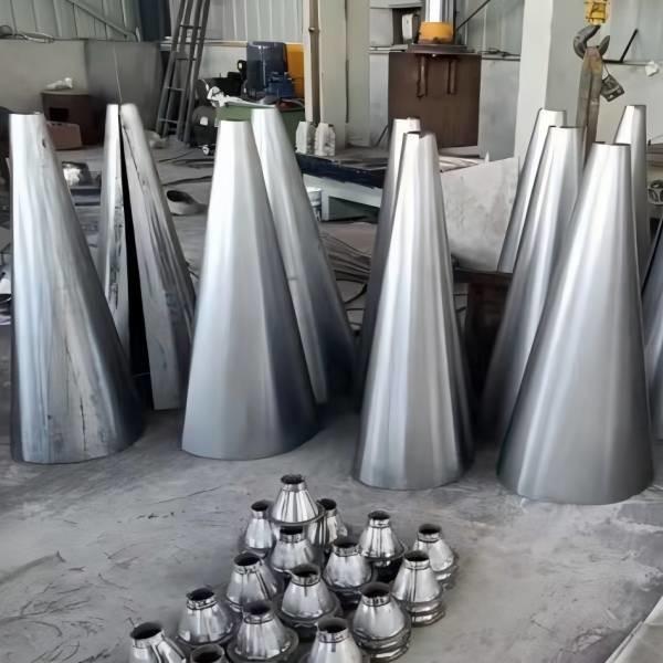 Quality GB / T 13401 Special Materia Customized Pipe Fittings ASME B16.9 for sale