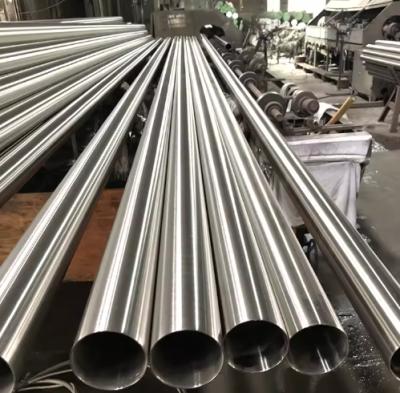 China Customizable Pickling Stainless Steel Pipe with Smooth Surface Finish and Multiple Color Options for sale