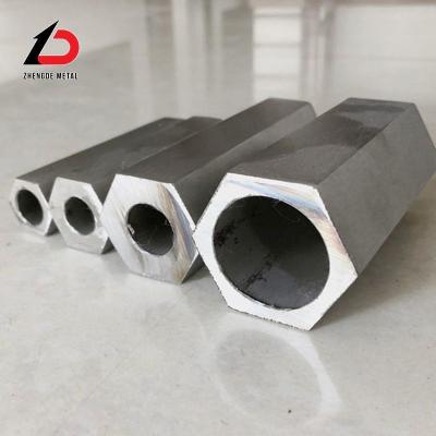 Cina Tubo di acciaio al carbonio a freddo di forma speciale Tubo di acciaio al carbonio personalizzato Tubo esagonale in acciaio al carbonio in vendita