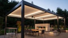 Gazebo in metallo resistente e elegante con tetti retrattivi per la vita all'aperto