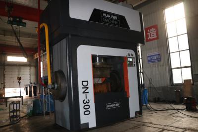 China Maxwallthickness 40mm Automatic Tee Forming Machine Suitable for High Precision Making Tee Applications in Manufacturing for sale