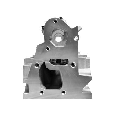 中国 1.8CNG MLG024 エンジンのシリンダーヘッドの必須部品 販売のため