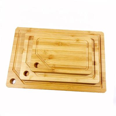 Cina Tavola da taglio rettangolare BAMBOO con Juice Groove Strumento essenziale di cucina in vendita
