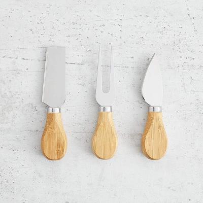 中国 持続可能な長方形アカシア竹チーズ切断板 キッチンサービスセット 販売のため