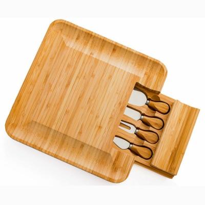 Cina Tavolo da taglio per formaggio in bambù con forma rettangolare a coltello e a forchetta in vendita
