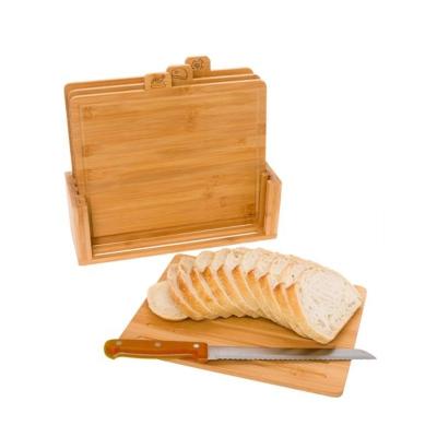 Cina Tavola da taglio in bambù con scatola personalizzata Materiale conveniente ed ecologico in vendita