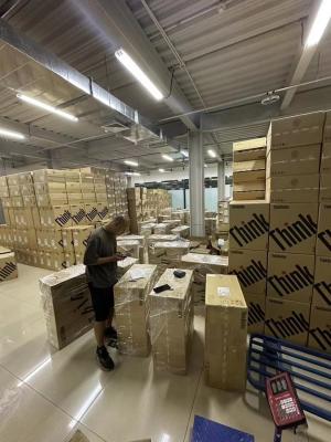 中国 Intel プロセッサ付きのラック式 Dell EMC パワースケール F200 オールフラッシュ ファミリー サーバー 販売のため