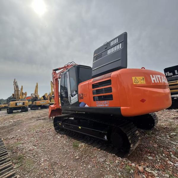 Quality Hot Selling 2024 Hitachi ZX200 Used Excavator Original Paint Good Condition Used Excavator for Sale for sale