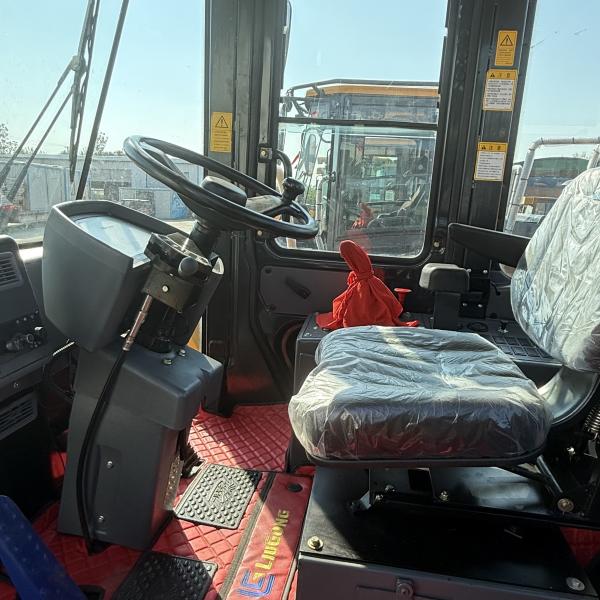 Quality Cost-Effective Liugong CLG856 Front Loader 5T Wheel Loader With Reliable for sale