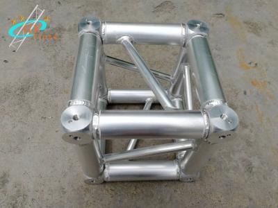 China De la espita 6 esquinas cuadradas de aluminio de la caja del braguero del tornillo/del perno del conector del bloque de la caja de la esquina de la manera del braguero en venta