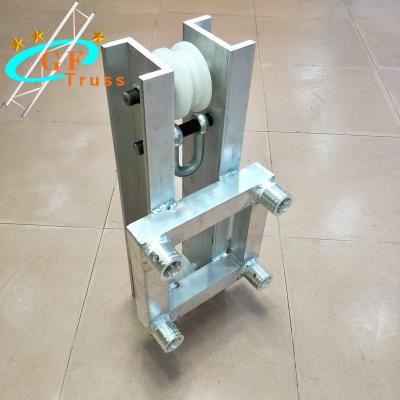 China Braguero plegable de la esquina de la caja de las barreras de seguridad de la espita multi de aluminio de la conexión en venta