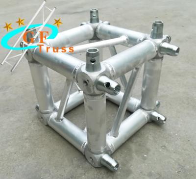 Cina Multi curva di alluminio della capriata di modo del connettore 6 della capriata di /Box dell'angolo della capriata della spina angolo del blocchetto della scatola da 90 gradi in vendita