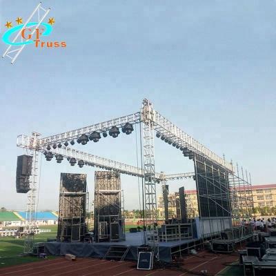 Cina Metropolitana all'aperto d'accensione di alluminio della fase 50*3mm di concerto della capriata in vendita