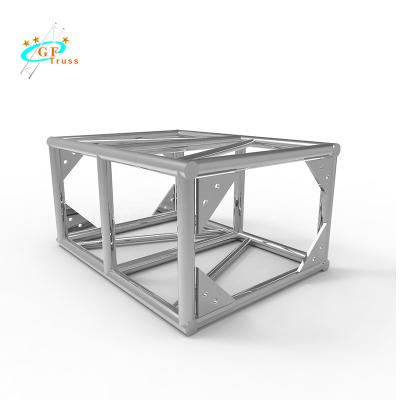 China Op zwaar werk berekende Bout 3m Aluminium Vierkante Bundel voor Openluchtoverleg Te koop