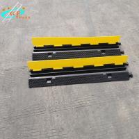 China 1M Driveway Cable Protector Floor Rubber Speed Bump Position for sale