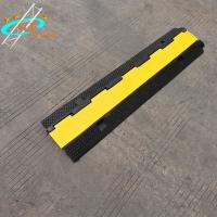 China 1M Driveway Cable Protector Floor Rubber Speed Bump Position for sale