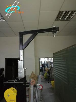 China Suporte do orador do tripé do casamento do fardo do suporte da manivela do elevador 300kg à venda