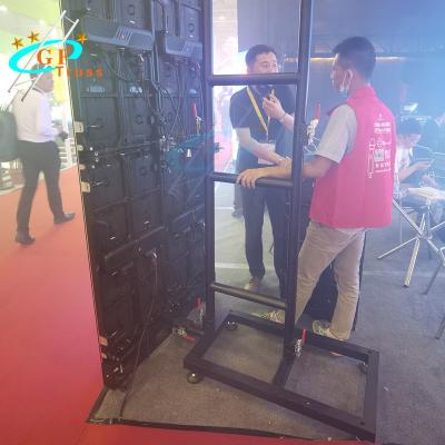 Cina Capriata su misura di sostegno della parete dello schermo di 0.5M LED per tutti i Governi in vendita