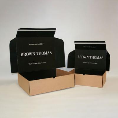 Cina Kraft Paper Mailer Shipping Box Confezione regalo stampata personalizzata ISO9001 in vendita