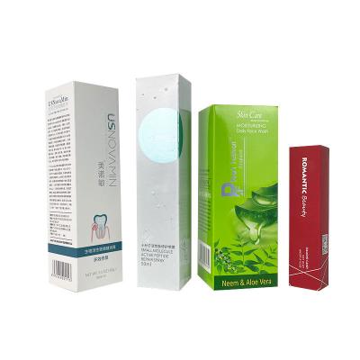 Cina Le scatole di cartone pieghevoli bianche dell'OEM individuano la scatola di carta cosmetica UV in vendita