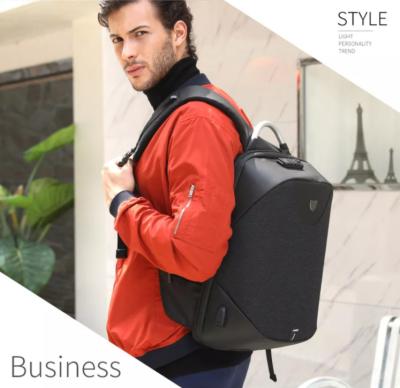 China Polyester-Geschäfts-Laptop wandern den 1,54 Zoll-diebstahlsicheren Rucksack für Mann-Laptop zu verkaufen