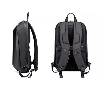 Cina Zaino di EVA Hard Case Waterproof Business con il poliestere di carico del porto del Usb in vendita