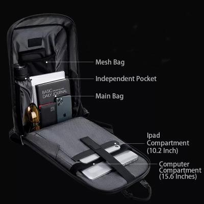 Cina Zaino di EVA Hard Case Waterproof Business con il poliestere di carico del porto del Usb in vendita