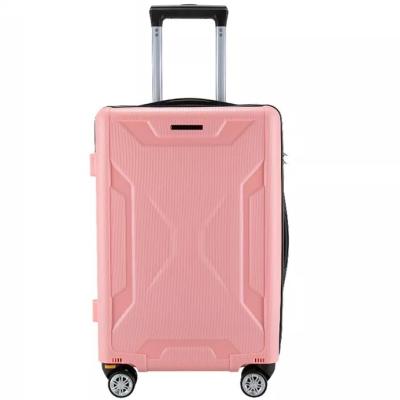 Cina Polyester Lining Hard Shell Luggage Set 24''  Trolley Suitcase Tsa Luggage Lock 3 Pcs Pp Carry On in vendita