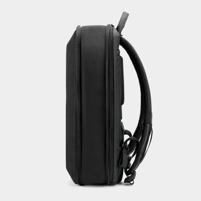Cina T-B9152 Expandable High Quality Low Moq Business Travel Backpack Leisure Sport Backpack For Men in vendita