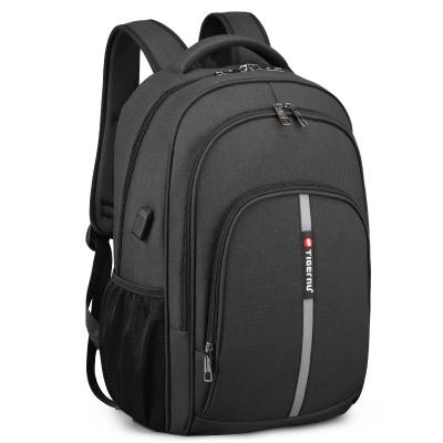 Китай 15.6 Inch Usb Durable Travel Laptop Backpack Shockproof продается