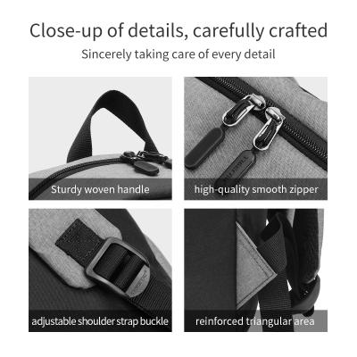 China 300D Snowflake PVC Travel Laptop Backpack Waterproof 15.6 Inches Light Weight Casual Te koop
