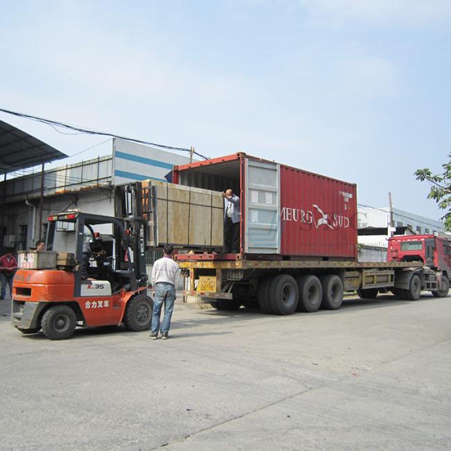 SZG Shower Door close-up detail