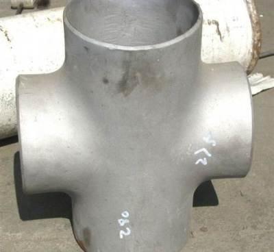 Cina Saldatura di testa trasversale del tubo dell'acciaio legato di DN150 SCH40 A234 WP11 in vendita