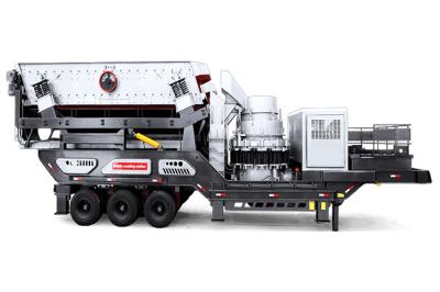 China Tire type mobile crushing station Industrial crawler type mobile crusher Tracked mobile crusher for mining for sale