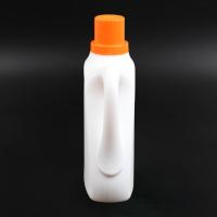 China Custom Plastic 64oz Liquid Detergent Packaging Bottles Eco Friendly for sale