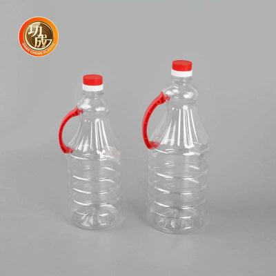China Il condimento di plastica del coperchio a vite imbottiglia la bottiglia della salsa di soia dell'ANIMALE DOMESTICO con la maniglia for sale