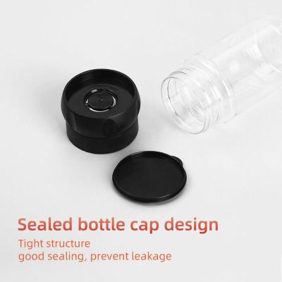 Cina bocca di plastica della vite di bottiglie della spezia 125Ml che condisce Shaker With Lid in vendita