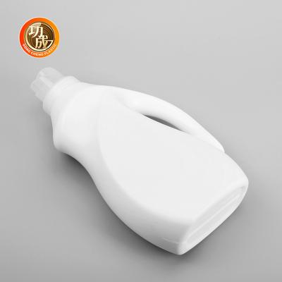 Cina High Durability Polyethylene Laundry Detergent Bottle For Concentrated Form in vendita