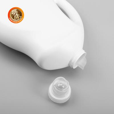 Cina Surface Label Laundry Detergent Bottle Safe For Fabrics Space Saving in vendita