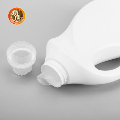 Cina Semi Transparent Detergent Plastic Bottles With Screw Cap in vendita