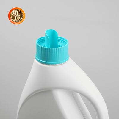 Cina Leak proof Recyclable PE Liquid Detergent Empty Bottle With Screw Cap in vendita