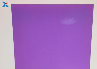 Cina L'acrilico porpora della plastica del plexiglass riveste il taglio della piastrina colorata per graduare in vendita