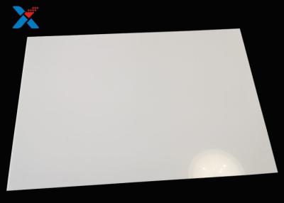 Cina 4x8 ha colorato il laser su ordinazione degli strati di plastica acrilici che taglia il piatto di PMMA in vendita