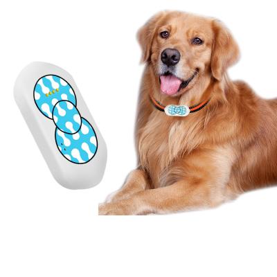 China Waterproof Pet GPS Tracker Collar for Cats Striped Pattern and Support Tracking System for sale