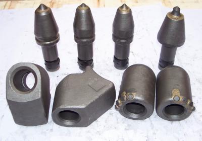 中国 基礎訓練のための歯のホールダーB47K22Hの弾丸の歯のホールダーを積むB85 R82の掘削装置 販売のため