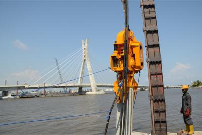 China Excavator Sheet Piling Hammer Electric Vibro Hammer For Steel Pipes Driving for sale