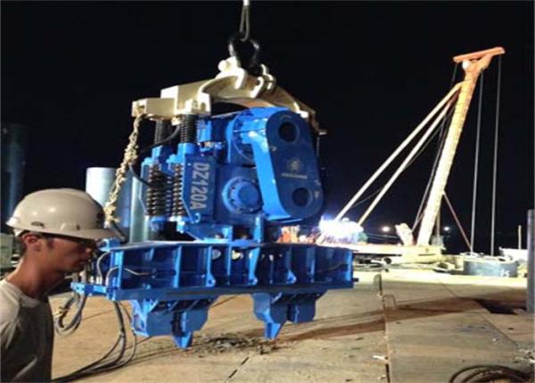 10.5mm 600NM Electric Vibro Hammer Crane 70t Crane Excavator Mounted Vibratory Pile Driver