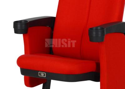 Cina Le sedie commerciali della disposizione dei posti a sedere del teatro della schiuma modellate Seat del tessuto forniscono di punta sul bracciolo in vendita
