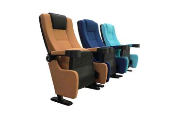 China Commerciële Bioskoop die Stoelen met Cupholder-de Stoffering van het Stoffenschuim vouwen Te koop